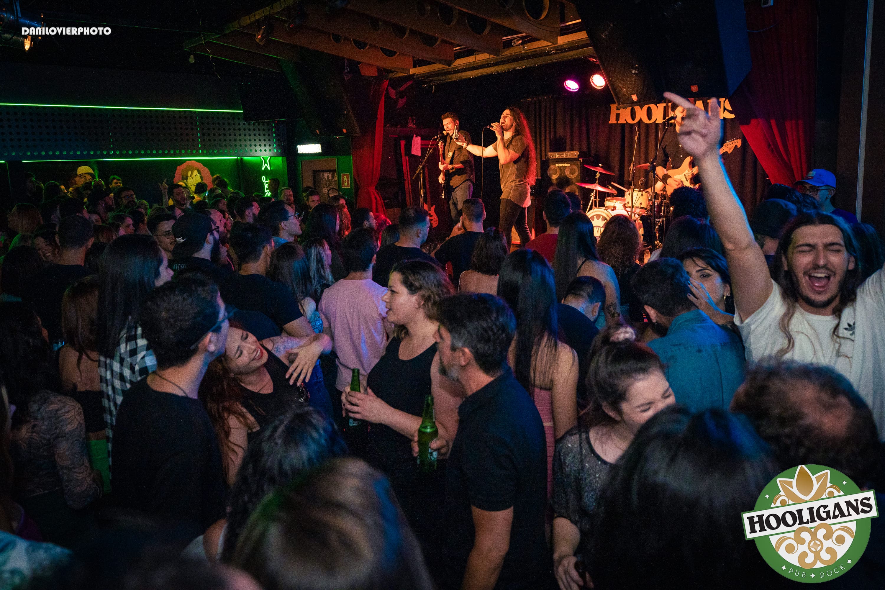 Hooligans Pub Rock, Bar e Restaurante | CHARLIE BROWN JR + ROCKINGS + AC. MATEUS GENTIL